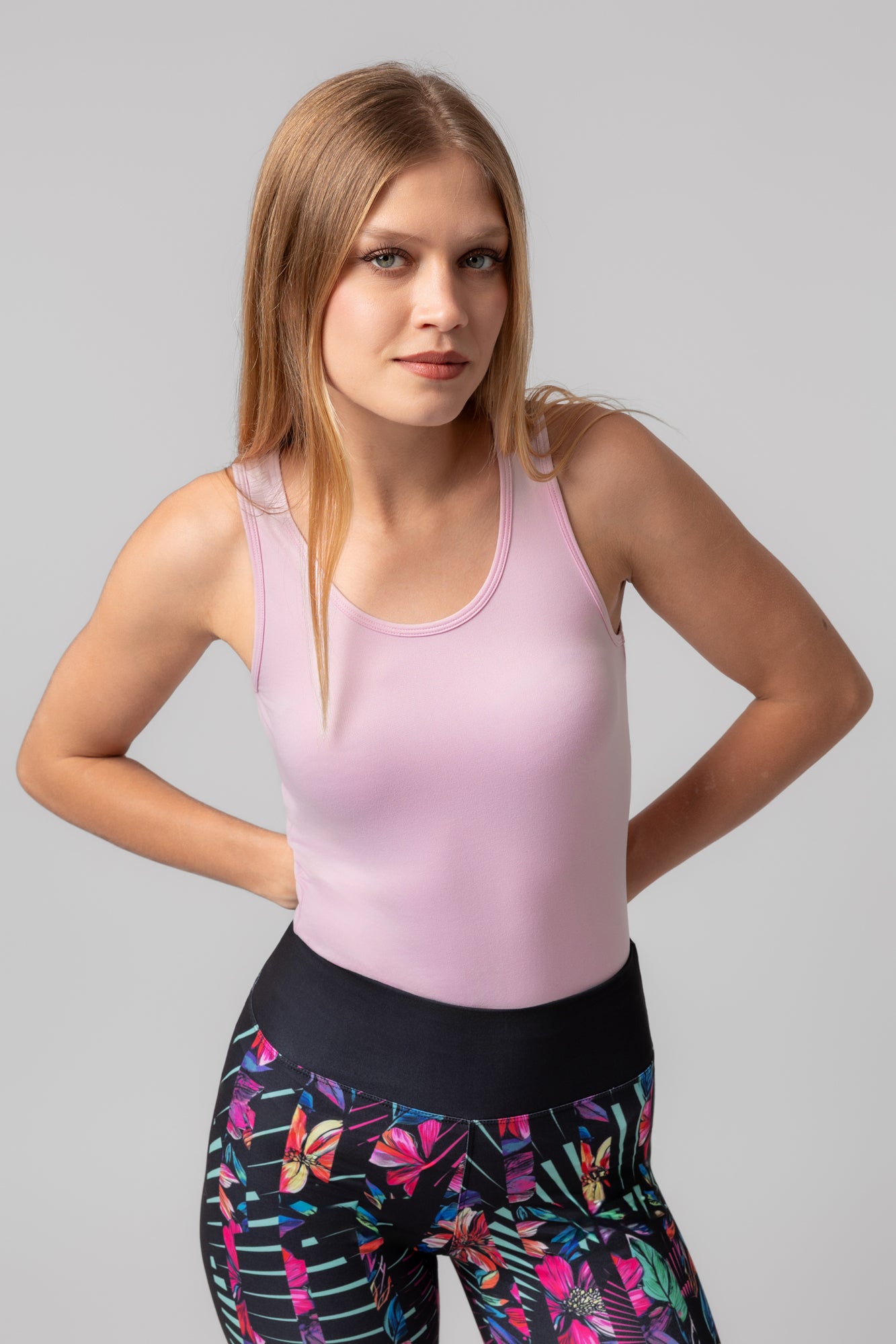 Tank top Gemma – LELOSI Slovenija