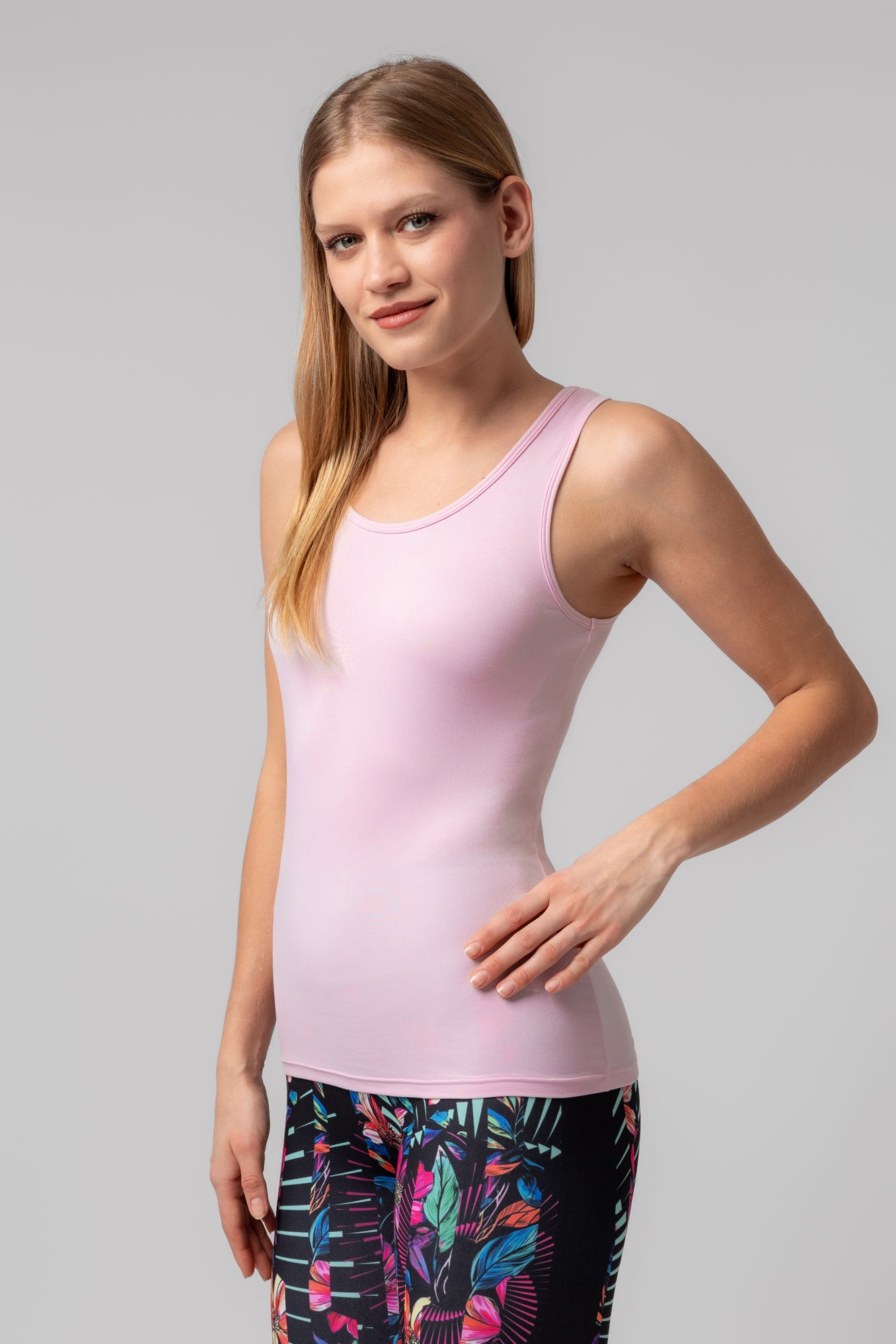Tank top Gemma – LELOSI Slovenija